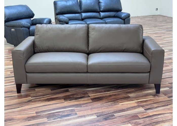 New Natuzzi Editions B845 Sollievo Leather Sofa Reduced 45
